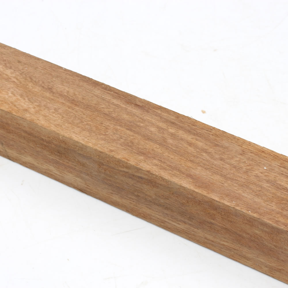 Tanga Tanga Wood Spindle - 1.5x1.5x12 – Toolnut